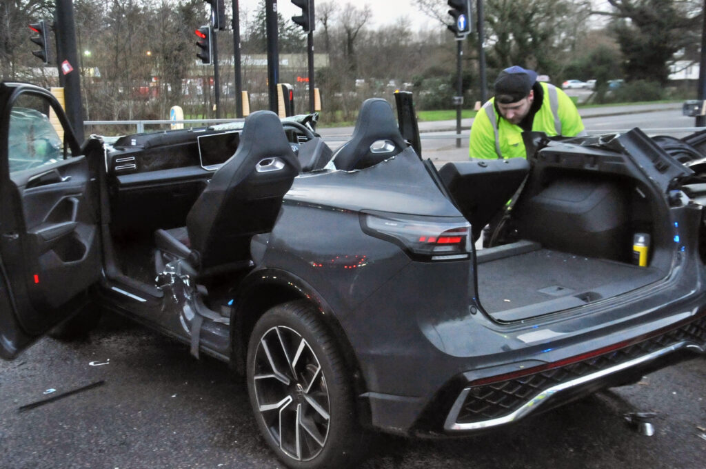 Serious collision closes part of Winnersh Showcase Roundabout - My ...